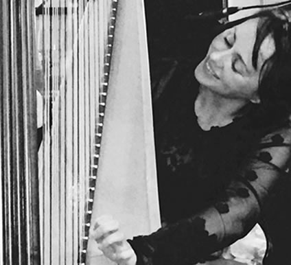 Amanda Whiting | Professional Harpist For Weddings & Corporate Events